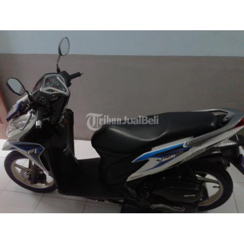 Jual Honda Vario Techno 125 Tahun 2013 Helm in MMC Putih Biru di Bekasi ...