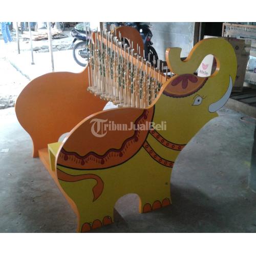 Angklung dan Stand Bentuk Gajah Untuk Anak PAUD, TK atau SD - Tribun ...