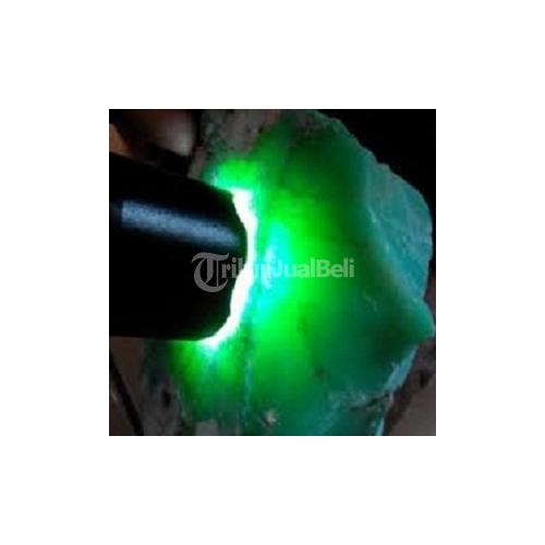 Tersedia bongkahan batu bacan kristal - Tribun JualBeli
