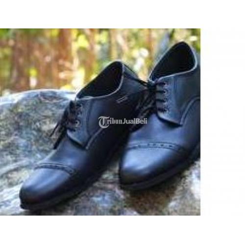 Sepatu Pantofel Formal Kantor Cowok Black Pantofel Harga Murah di Solo ...
