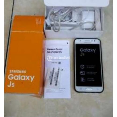 Samsung Galaxy J5 Warna Putih RAM 2GB Lengkap Fullset Mulus No Minus di ...
