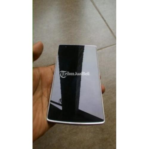 Handphone OnePlus One 64GB Fungsi Normal Layar Mulus Warna Hitam di ...