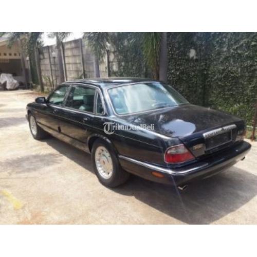 Mobil Daimler V8 4000cc Black Metalic Tahun 1997 Full Original di ...