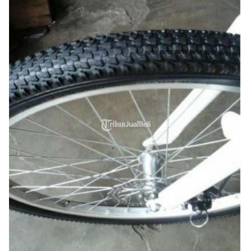 Sepeda Gunung Merk Elegance Victory Bekas Warna Putih di Solo Jawa ...