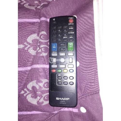 TV LCD Sharp Aquos 24 Inch Fullset Ada Box Fungsi Normal Tidak Ada ...