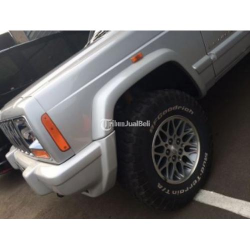 Mobil Jeep Cherokee Country Second Tahun 1998 Automatic Silver Langka ...