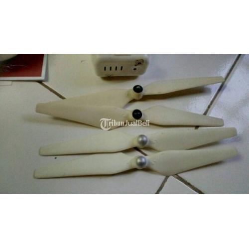 Drone DJI Phantom 2 Standard Fungsi Normal Lancar Terbang 13 Menit di ...