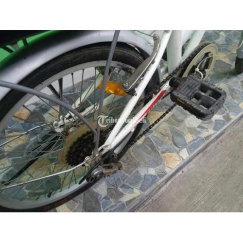 Sepeda Lipat Murah Merk Polygon Warna Putih Seken Mulus Siap Pakai di ...