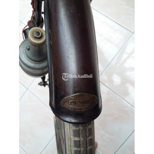 Sepeda Ontel Antik Merek Humber Ukuran 24 Terawat di Jakarta Selatan ...