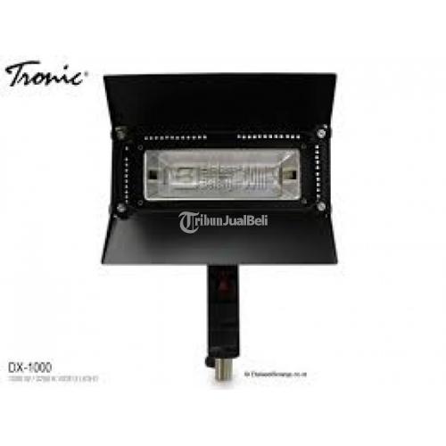 Digital Video Light DX 1000 Tronic Kondisi Mulus, Kwalitas Terkenal ...