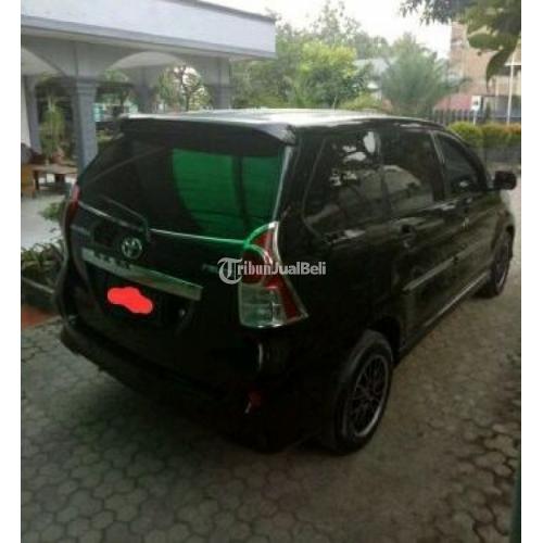 Mobil Toyota Avanza Veloz 1.5 cc Hitam Metalik Tahun 2011 di Agam ...