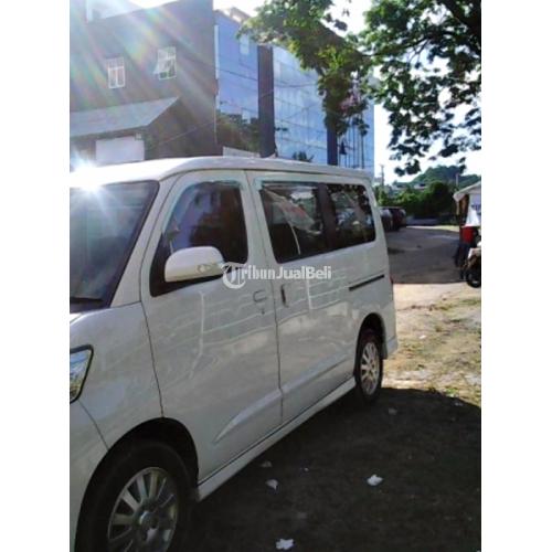 Mobil Second Bekas Daihatsu Luxio Putih 2012 Type X Surat Lengkap di ...