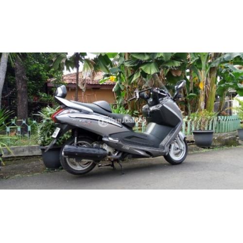 Motor Matic Second SYM GTS EVO 250 cc Silver Km 21 Ribuan di Jakarta ...