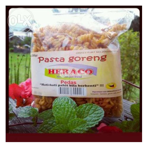 Heraco Snack Pasta Goreng - Tribun JualBeli