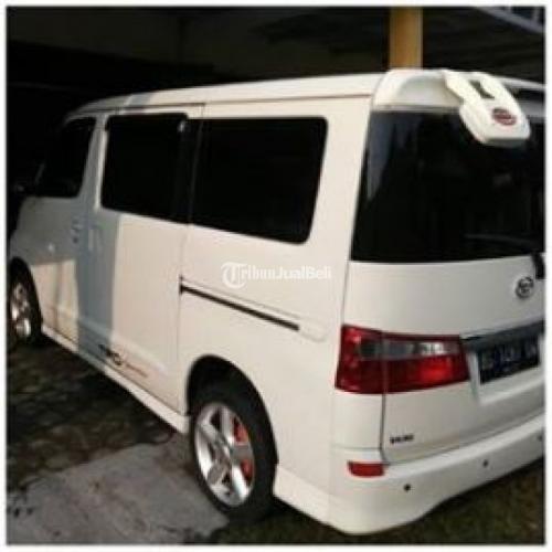 Mobil Second Daihatsu Luxio Type X 2010 Putih Pajak Panjang Nego di ...