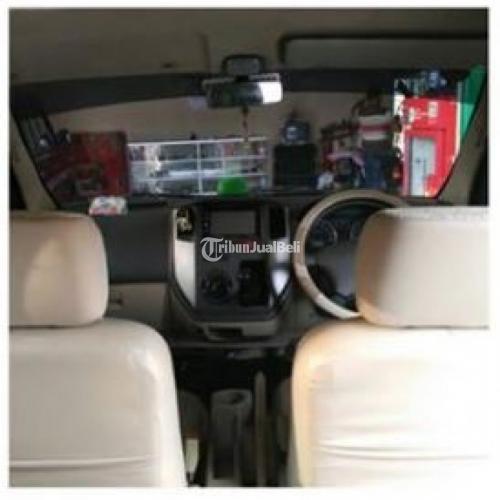 Mobil Second Daihatsu Luxio Type X 2010 Putih Pajak Panjang Nego di ...