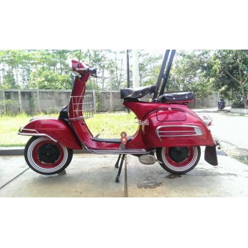 Vespa Sprint 1976 Warna Merah Surat Komplit Kondisi Mesin Normal ...