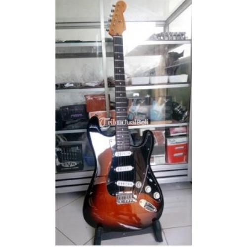 Guitar Listrik Electric Fender Stratocaster Custom New Harga Murah di ...
