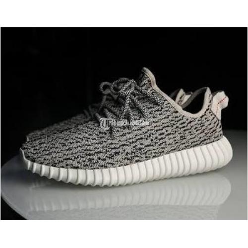 Sepatu Lari Pria Adidas Yezzy Boost Running Kualitas Oke Termurah di ...