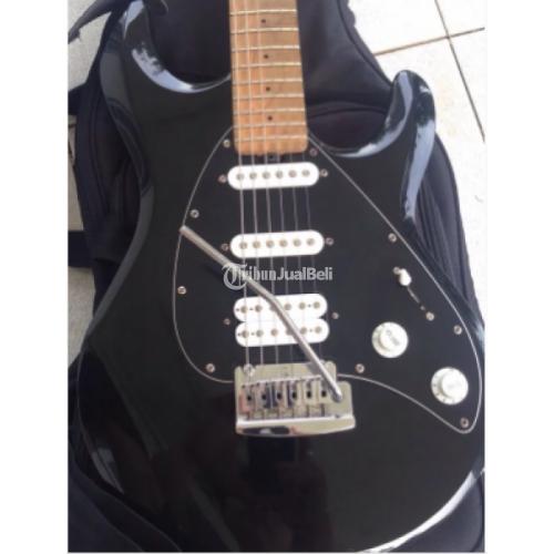 Gitark Listrik SUB Silo3 Sterling By Musicman Original Second Mulus di Balikpapan - Tribun JualBeli