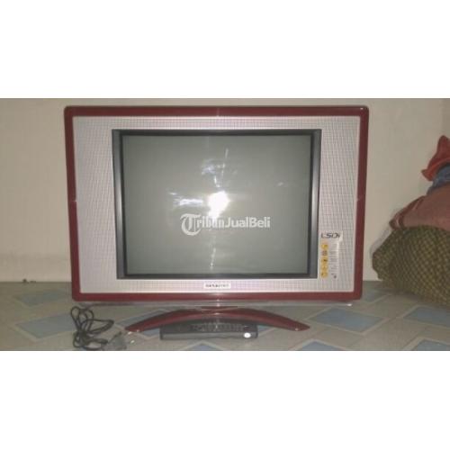 TV Tabung Polytron 21 Inch Layar Datar Lengkap Dengan Remote di Jakarta ...
