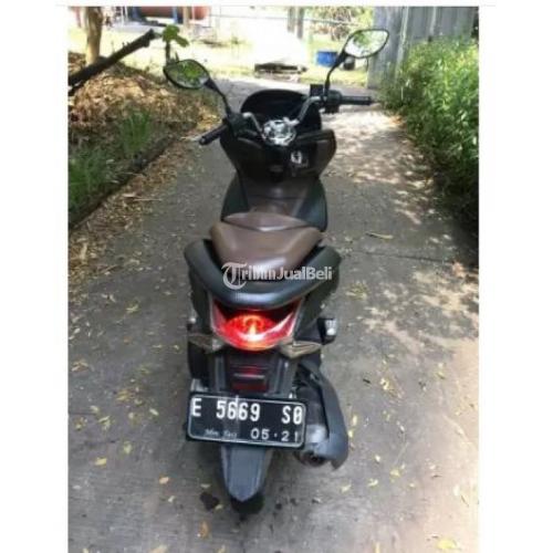 Honda PCX 125 cc Tahun 2010 Bekas Second Harga Murah di Karawang - Tribun JualBeli