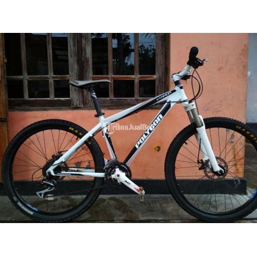 Sepeda Gunung Polygon Xtrada 3 Putih Frame size M Ban 26 3x8 speed di ...