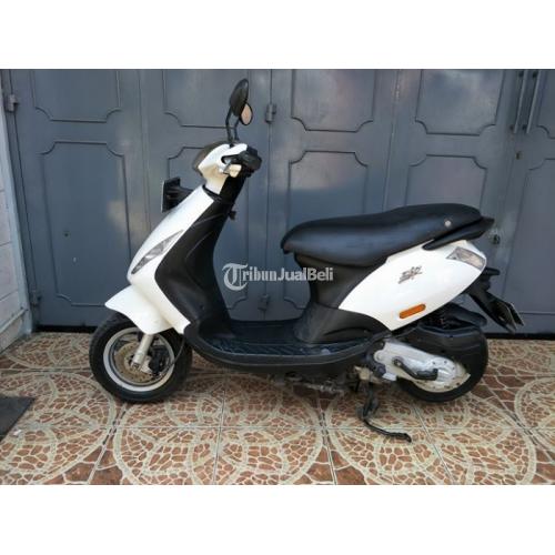 Motor Vespa Piaggio Zip Tahun 2011 Bekas Second Harga Murah di Jakarta ...