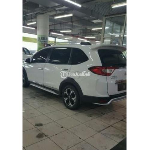 Honda BRV 1.5 Prestige AT Tahun 2016 Warna Putih Body Mulus Interior ...