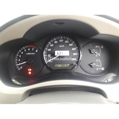 Toyota Innova Seri 2.0G Body Mulus Interior Bersih Rapi Orisinil di ...