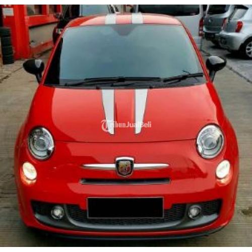 Mobil Fiat Abarth 695 Tribut To Ferrari Red on Black 2012/2013 Seken ...
