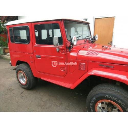 Mobil Hardtop Tahun 1977 Merah Mesin Sehat Interior Bersih di Jakarta ...