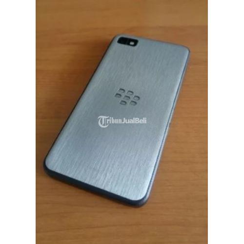 BlackBerry Z10 Black Batangan Mulus Fungsi Normal Semua Harga Nego di ...