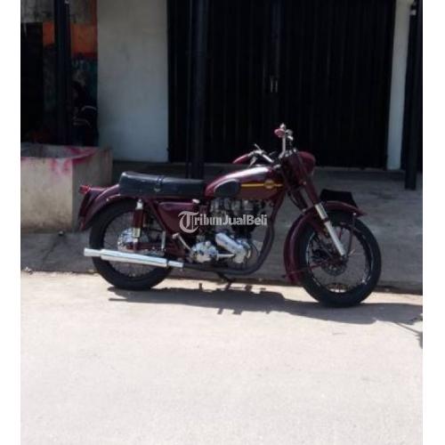 Ariel Red Hunter Tahun 1956 Warna Merah Barang Orisinil Siap Pakai di ...