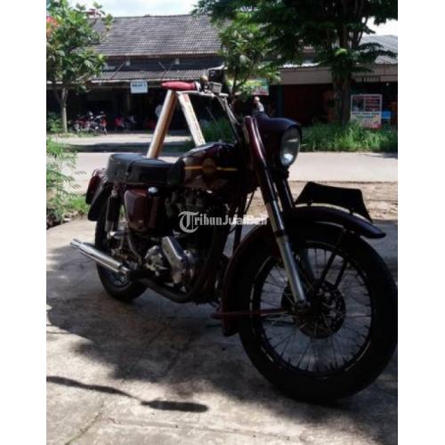 Ariel Red Hunter Tahun 1956 Warna Merah Barang Orisinil Siap Pakai di ...