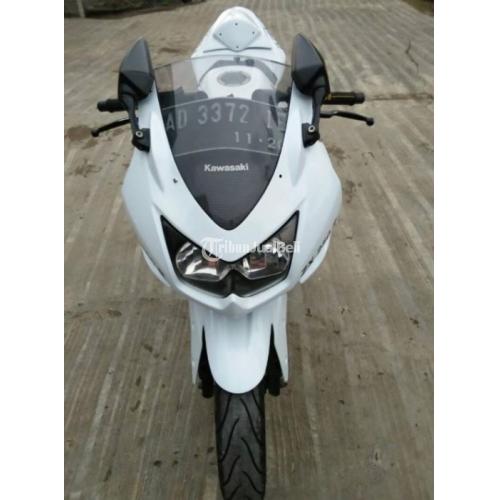 Kawasaki Ninja 250 R Tahun 2009 Warna putih Plat Asli Sragen Pajak Ada ...