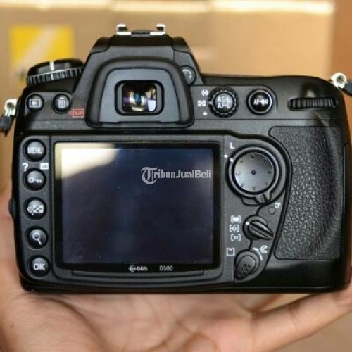 Kamera Nikon D300 Body Mulus Fungsi Normal Lengkap di Jakarta Barat ...
