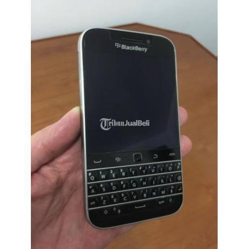 Smartphone Blackberry Classic Black Second Lengkap Harga Murah di ...