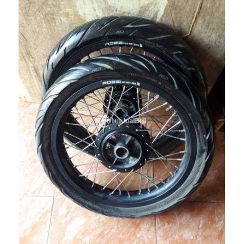 Pelek Baru Ring 18 Merek Rosi Ban Tubeless Masih Bagus Belum Peyang di ...