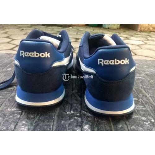 Sepatu Reebok Warna Biru Navy Size 43 Masih baru Gress di Jogja ...