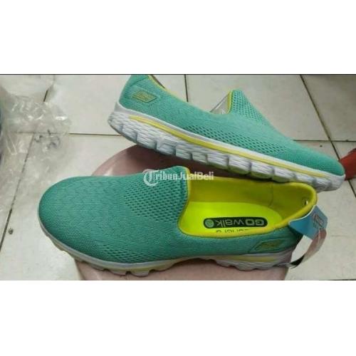 Sepatu Skechers untuk Wanitta Seri Go Walk 2 New Murah Ori No Box di ...