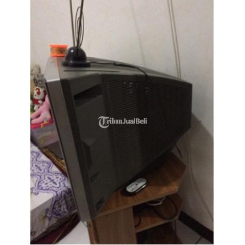 TV Tabung Flat Sony Trinitron 21 Inch Kondisi Bagus di Tangerang ...