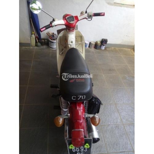 Motor Antik Honda C70 Merah Tahun 1975 Mulus Pajak Hidup di Bandung ...