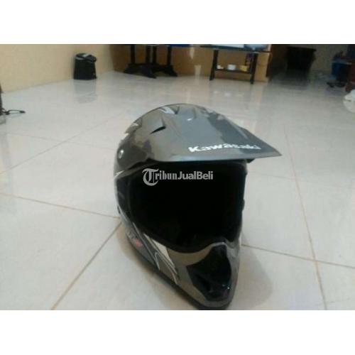 Helm Full Face KLX Murah Bekas Normal Lecet Pemakaian Wajar Siap Pakai ...