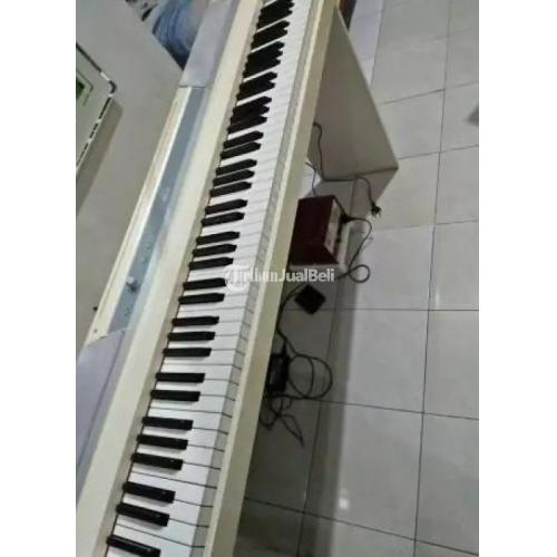 Keyboard Korg SPdi170S White Second Semua Mulus Fungsi Normal di ...