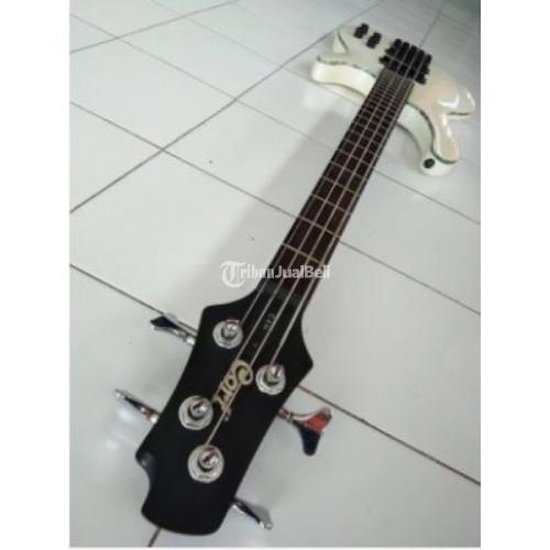 Bass Cort C4H Bekas Mulus Normal Harga Nego di Bekasi - Tribun JualBeli