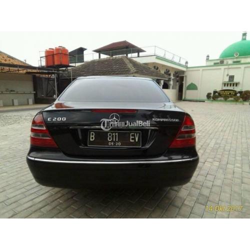 Mobil Sedan Mercy MercedesdiBenz E200 Tahun 2005 Bekas Second Murah di ...