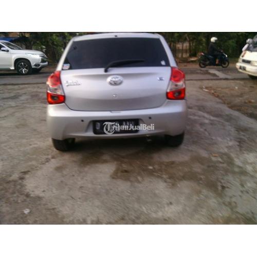 Mobil Bekas Toyota Etios Valco Tipe E Tahun 2013 Harga Murah di Bandung ...