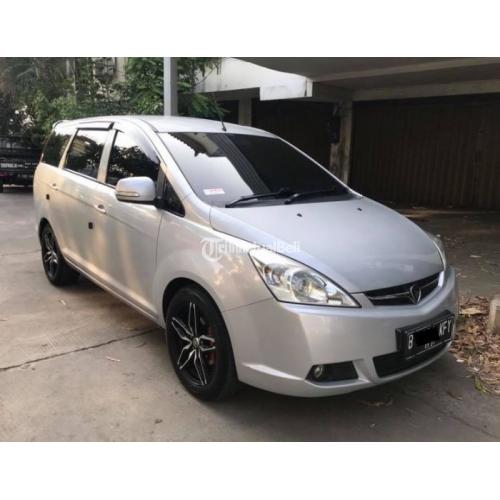 Mobil Proton Exora Executive 1.6 L Manual Warna Silver Pajak Panjang ...