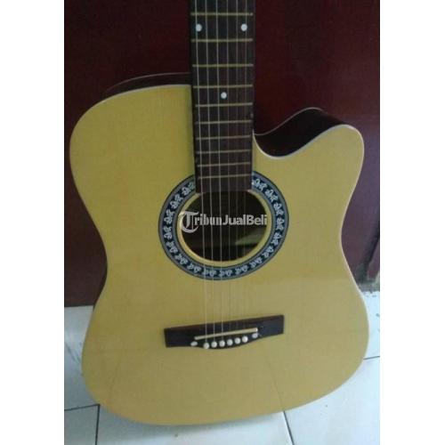 Gitar Yamaha tipe F 335diTBS Lengkap bagus Suara Bagus No Minus di Bali ...